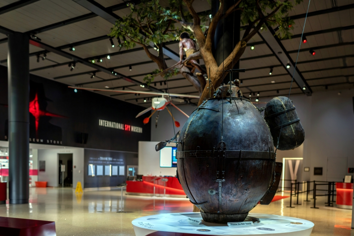 Bushnell Submarine Turtle | International Spy Museum