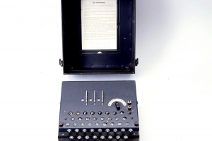 Four Rotor Enigma Machine | International Spy Museum