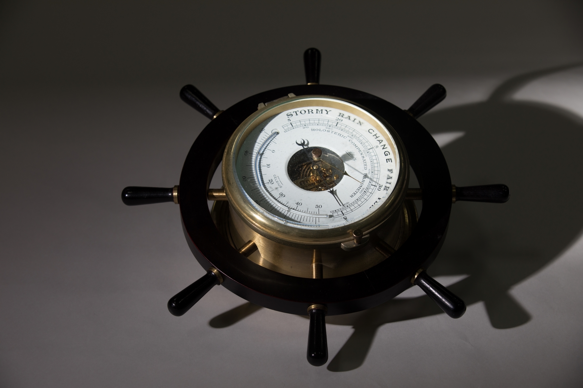 Glomar Barometer | International Spy Museum