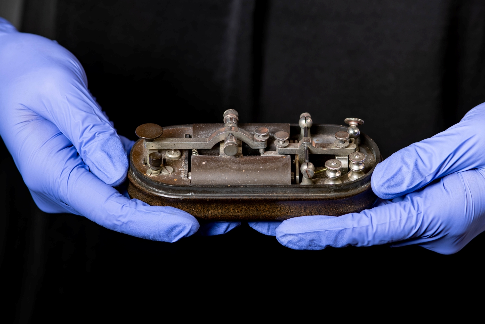 Western Electric Telegraph Pocket Transmitting and Receiving Set ...