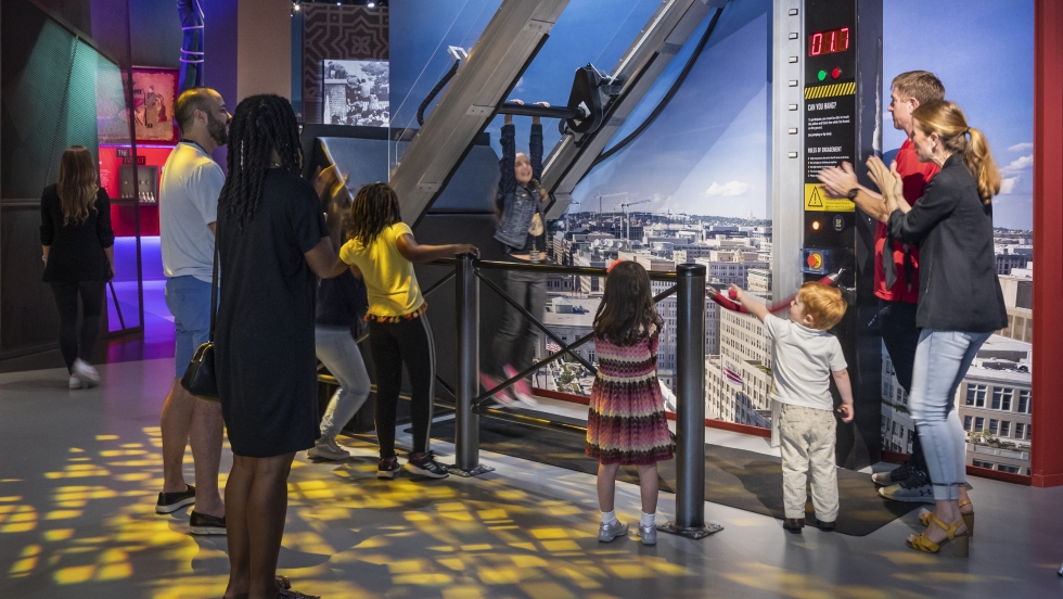 Gallery: Covert Action | International Spy Museum