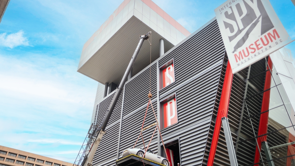 Bond In Motion | International Spy Museum